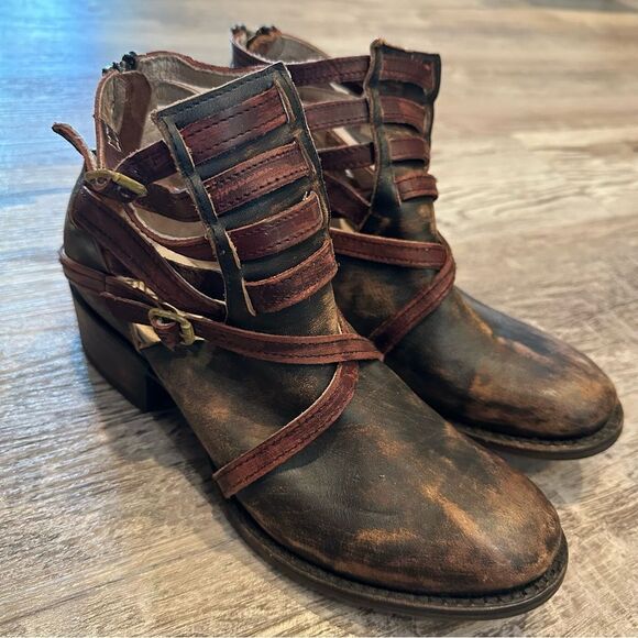 Freebird by Steven | Shoes | Freebird By Steven Leather Boots Women 6m ...